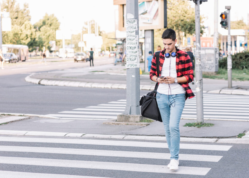 What is a Pedestrian: Rights and Responsibilities | LTO Portal